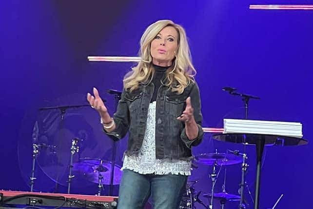 ‘Take a Break’ or ‘Leave Altogether’—Beth Moore’s Warning to Christians ...
